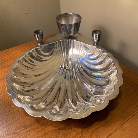 Dining | Clam Shell Serving Dish | Poshmark